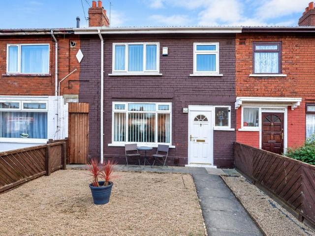 3 bedroom terraced house for sale