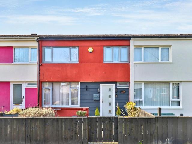 3 bedroom terraced house for sale