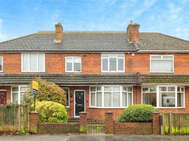 3 bedroom terraced house for sale