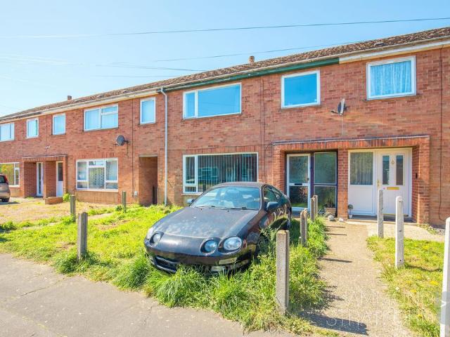 3 bedroom terraced house for sale