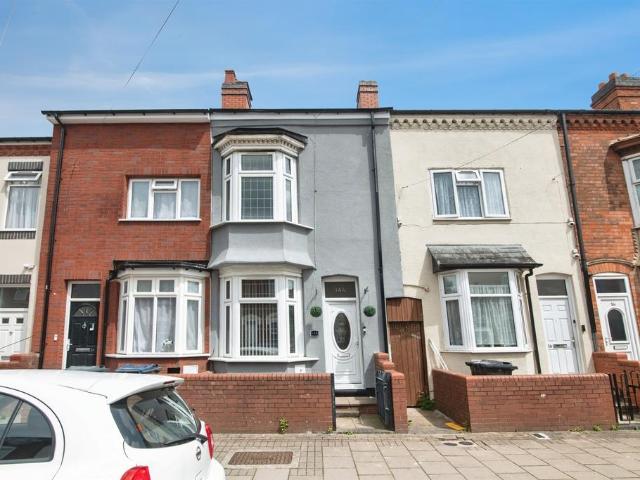 3 bedroom terraced house for sale