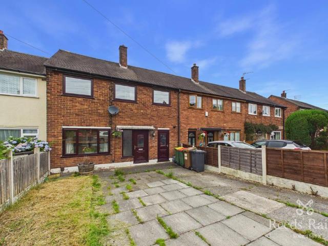 3 bedroom terraced house for sale