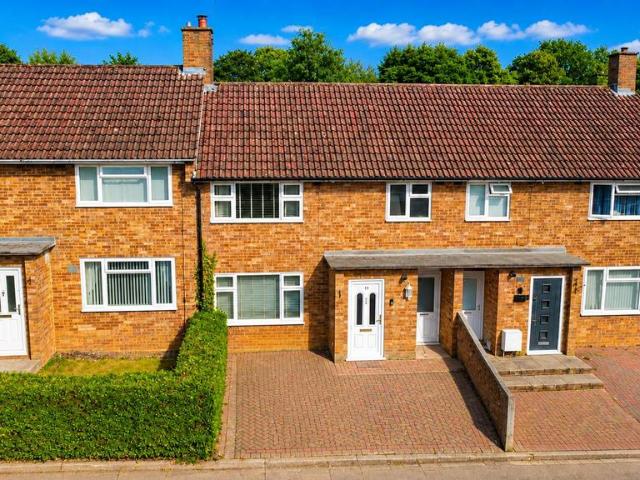 3 bedroom terraced house for sale