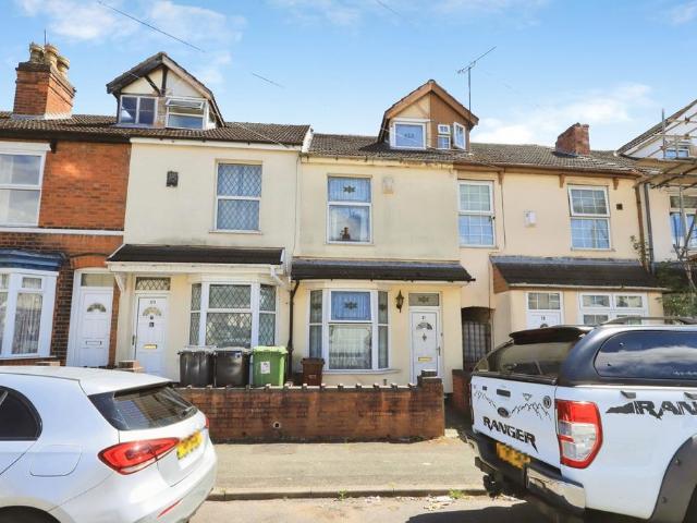 3 bedroom terraced house for sale