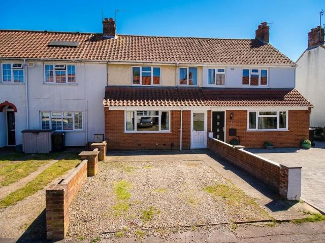 3 bedroom terraced house for sale