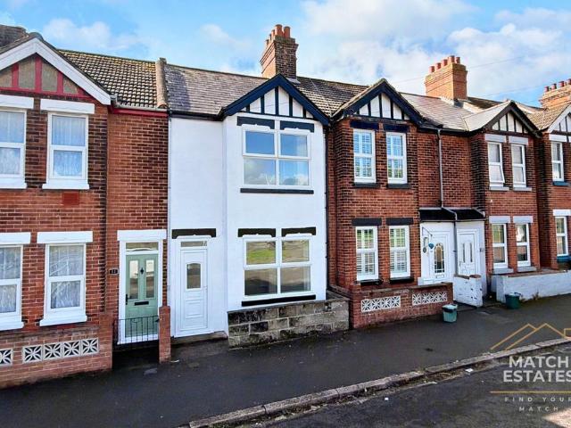 3 bedroom terraced house for sale