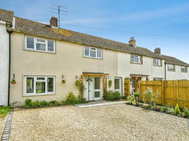 3 bedroom terraced house for sale