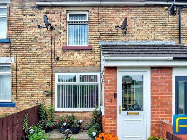3 bedroom terraced house for sale