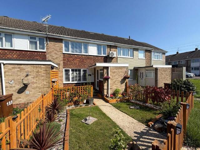 3 bedroom terraced house for sale