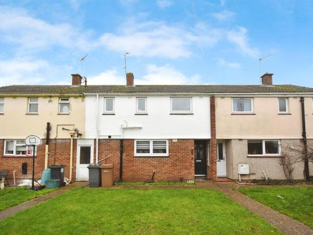 3 bedroom terraced house for sale