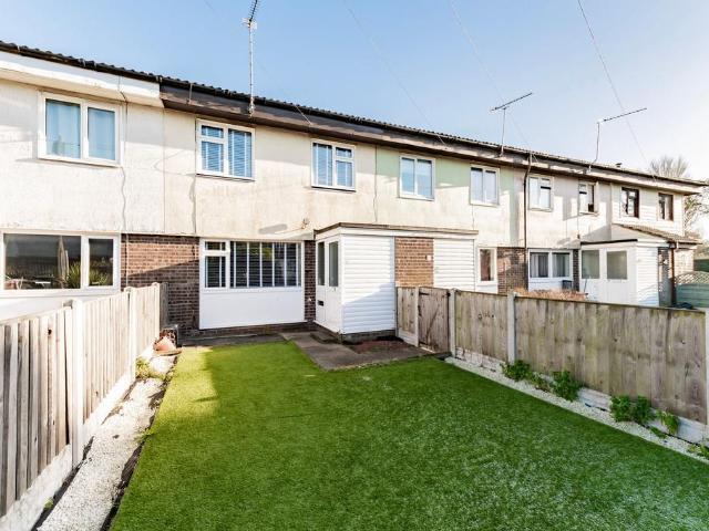 3 bedroom terraced house for sale