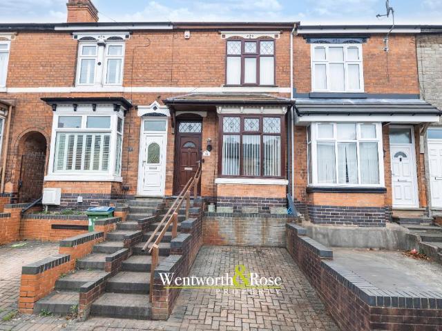 3 bedroom terraced house for sale