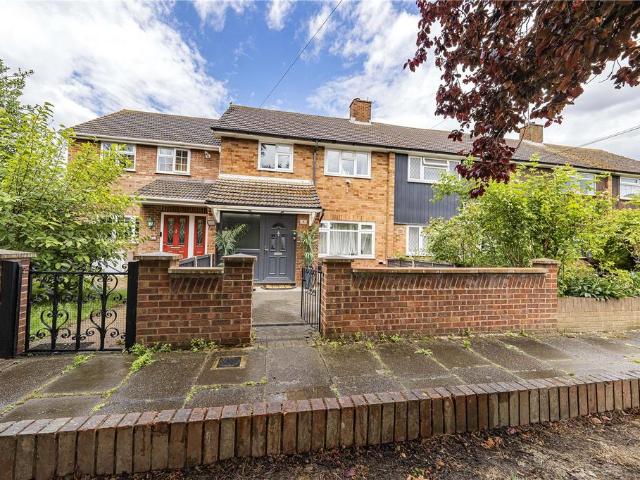 3 bedroom terraced house for sale