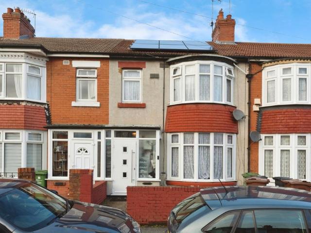 3 bedroom terraced house for sale