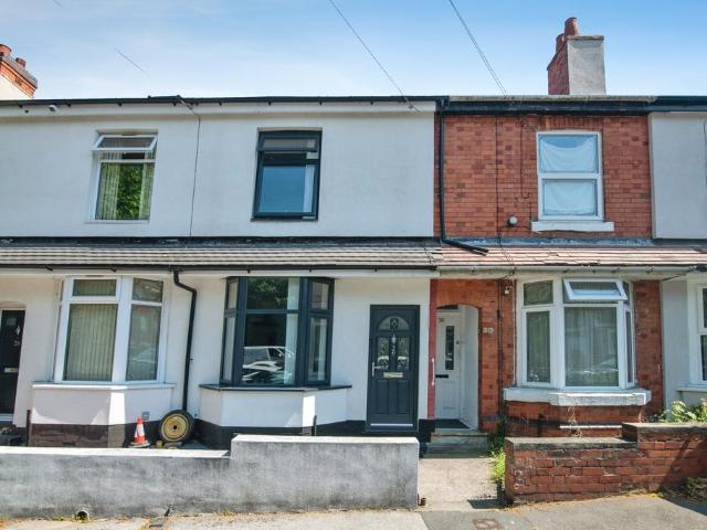 3 bedroom terraced house for sale
