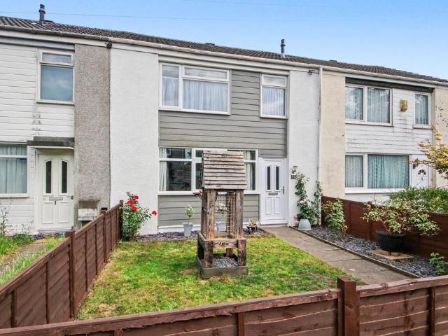 3 bedroom terraced house for sale