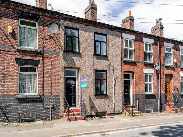 3 bedroom terraced house for sale
