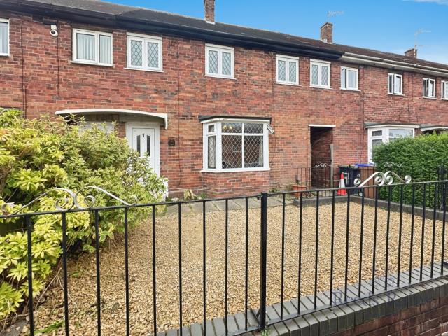 3 bedroom terraced house for sale