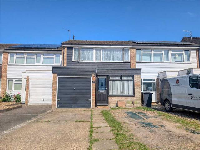3 bedroom terraced house for sale