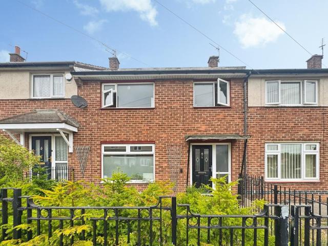 3 bedroom terraced house for sale