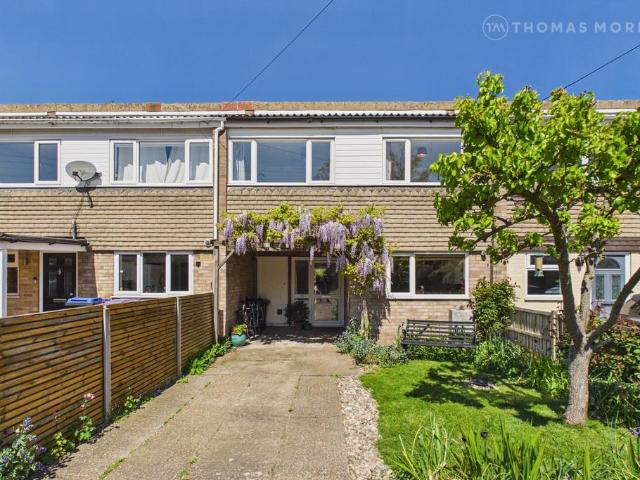 3 bedroom terraced house for sale