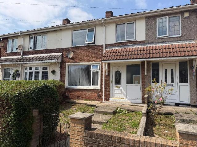 3 bedroom terraced house for sale