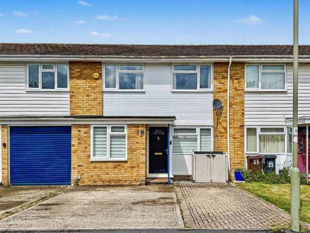 3 bedroom terraced house for sale