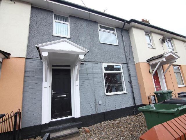 3 bedroom terraced house for sale