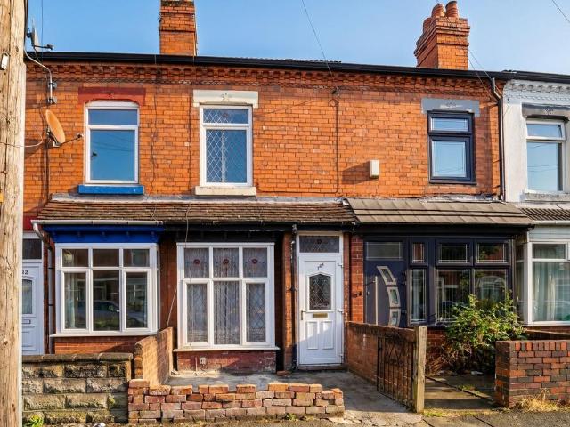 3 bedroom terraced house for sale