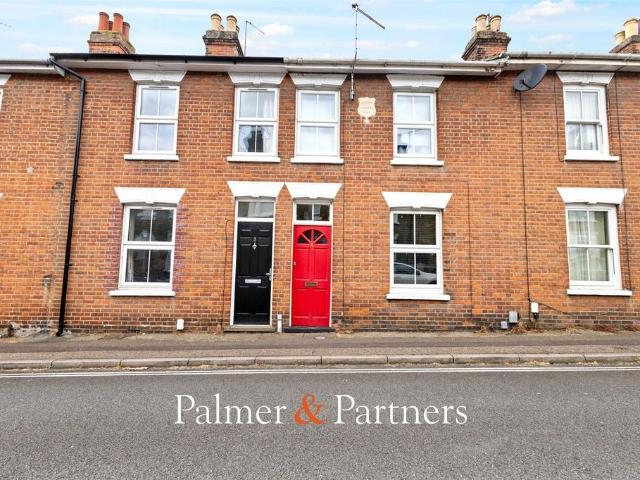 3 bedroom terraced house for sale