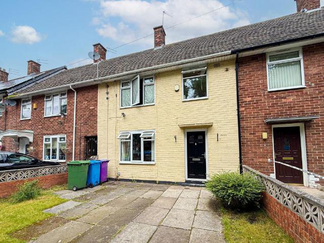 3 bedroom terraced house for sale