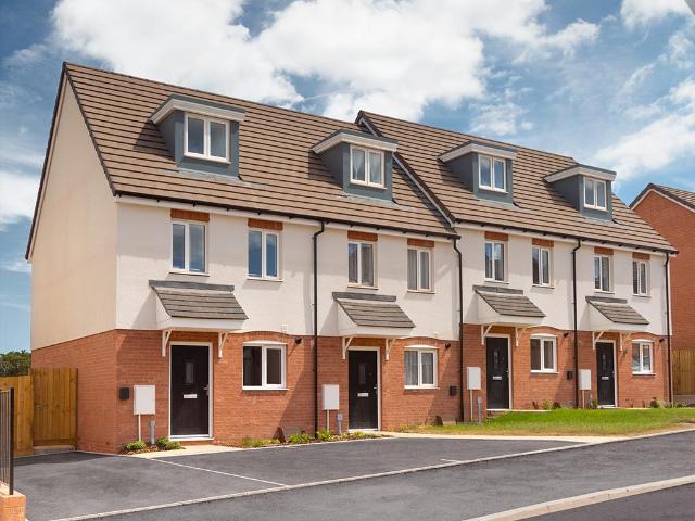 3 bedroom terraced house for sale