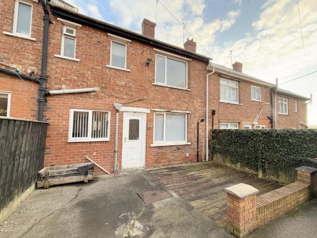 3 bedroom terraced house for sale