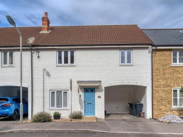 3 bedroom terraced house for sale