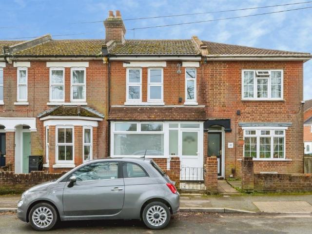 3 bedroom terraced house for sale