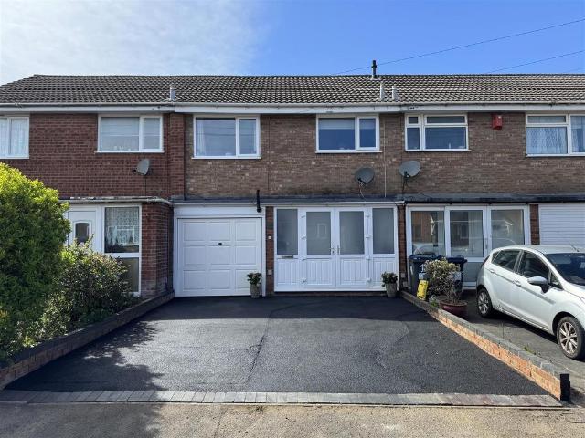 3 bedroom terraced house for sale