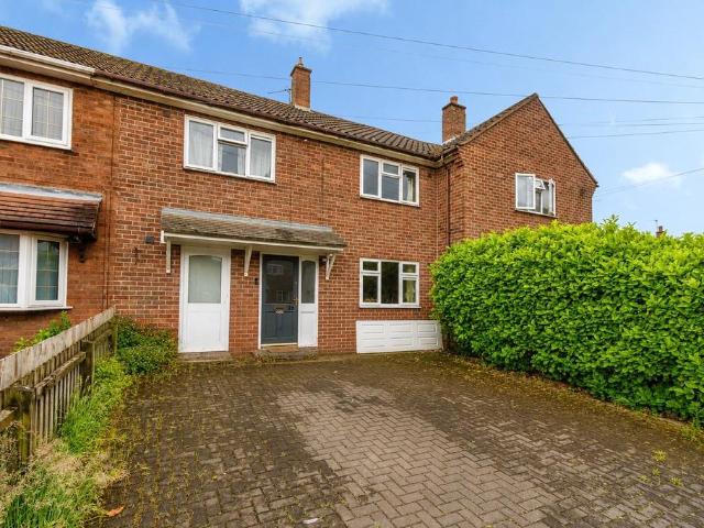 3 bedroom terraced house for sale