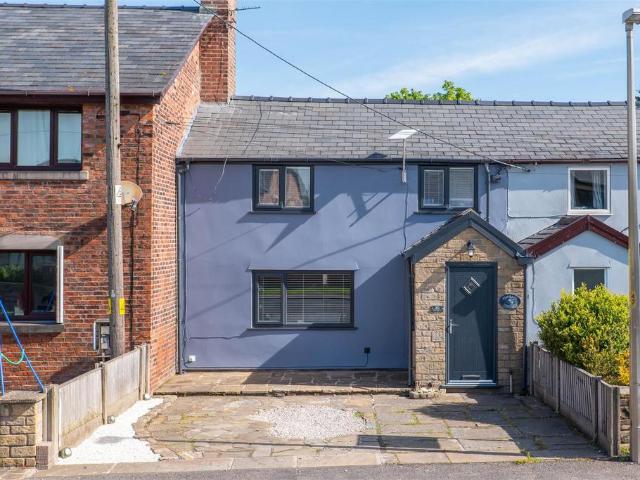 3 bedroom terraced house for sale