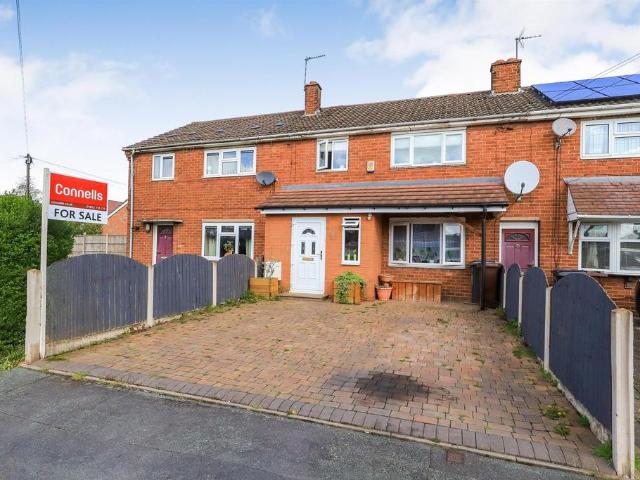 3 bedroom terraced house for sale