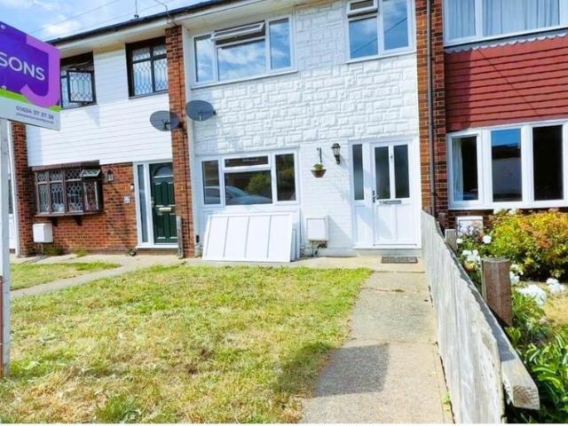3 bedroom terraced house for sale