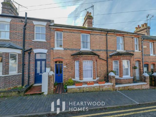 3 bedroom terraced house for sale