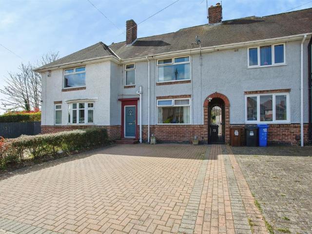 3 bedroom terraced house for sale