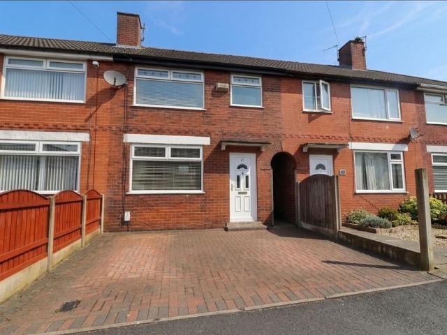 3 bedroom terraced house for sale