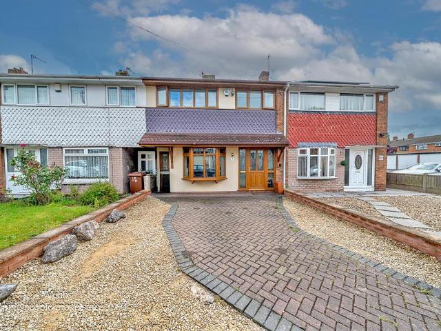 3 bedroom terraced house for sale