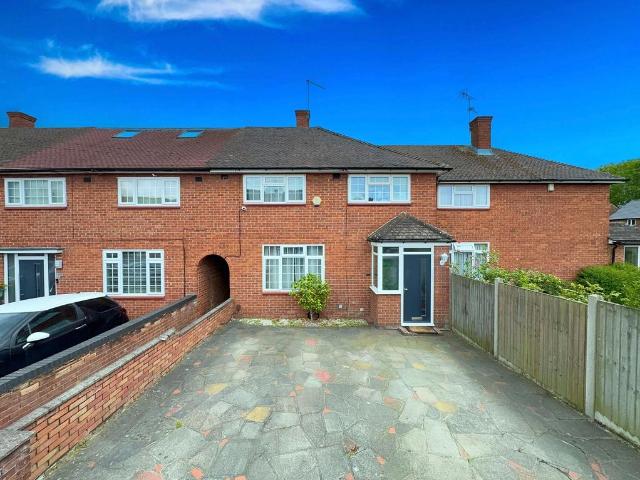 3 bedroom terraced house for sale