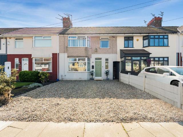 3 bedroom terraced house for sale