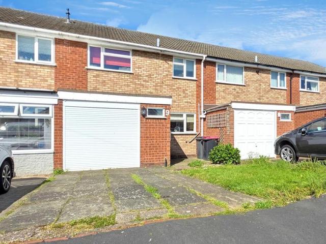 3 bedroom terraced house for sale