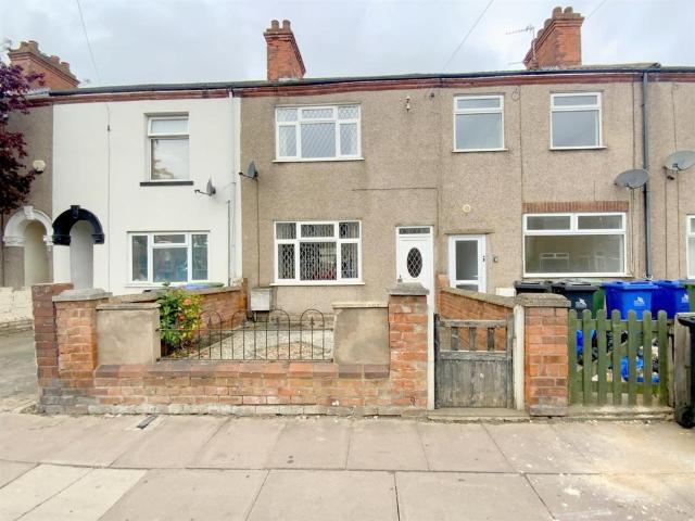 3 bedroom terraced house for sale