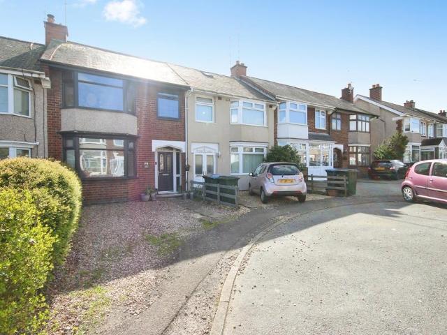 3 bedroom terraced house for sale