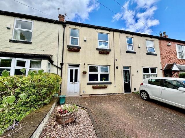 3 bedroom terraced house for sale